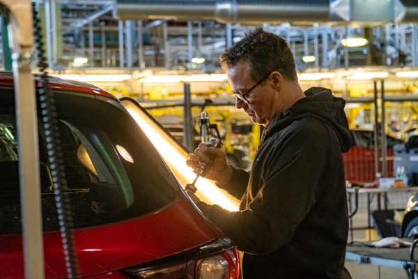 Smash Repairs | Car Insurance Repairs | Panel Beating - End2End